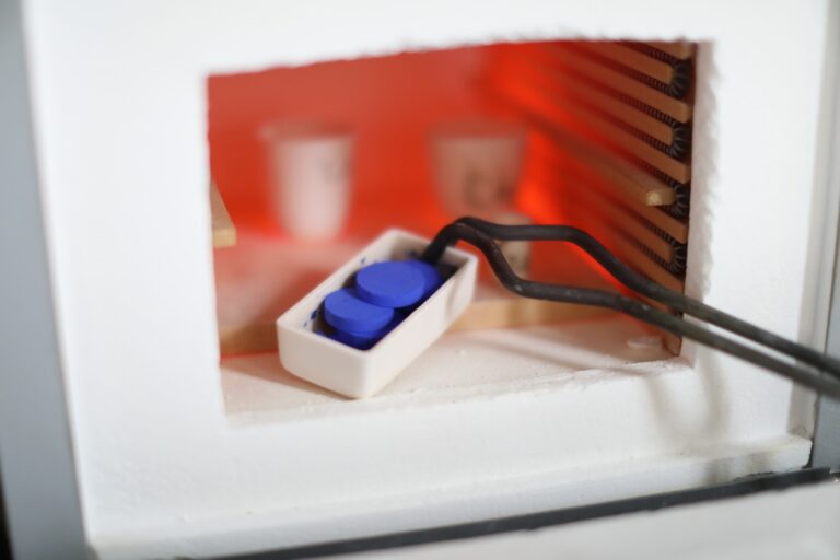 Blue isn’t Magic - it’s Chemistry - Tatter