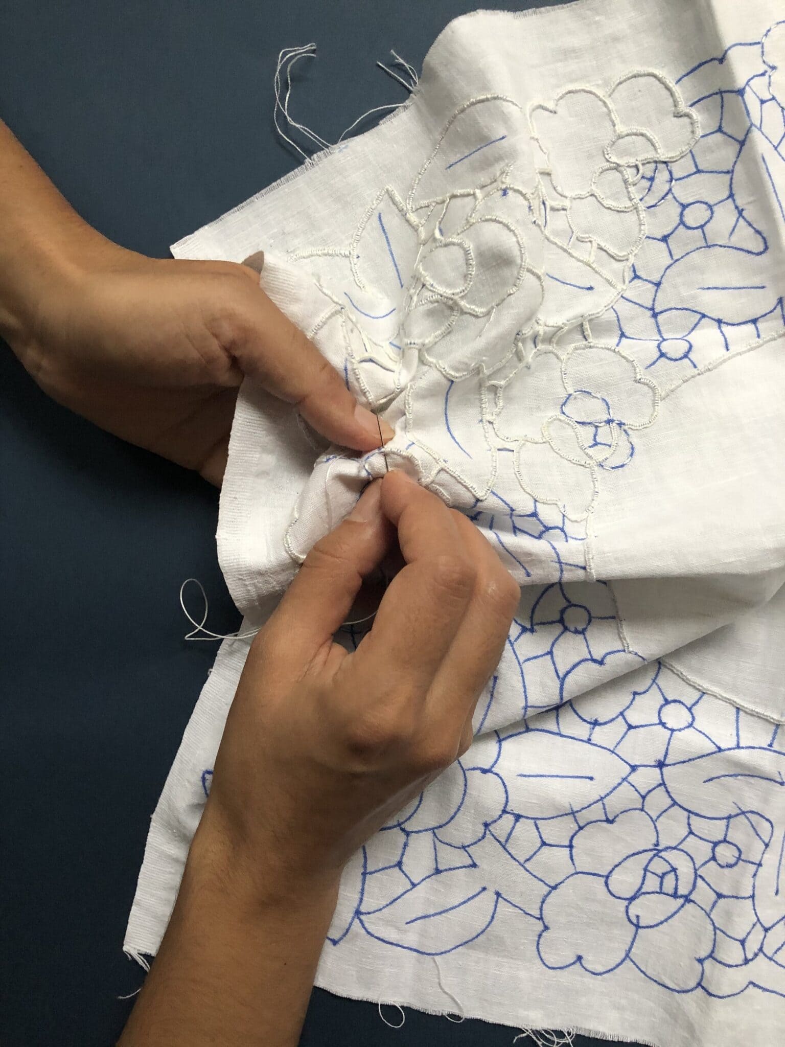 World Embroidery Series II: Punto Tagliato European Cut Work - Tatter