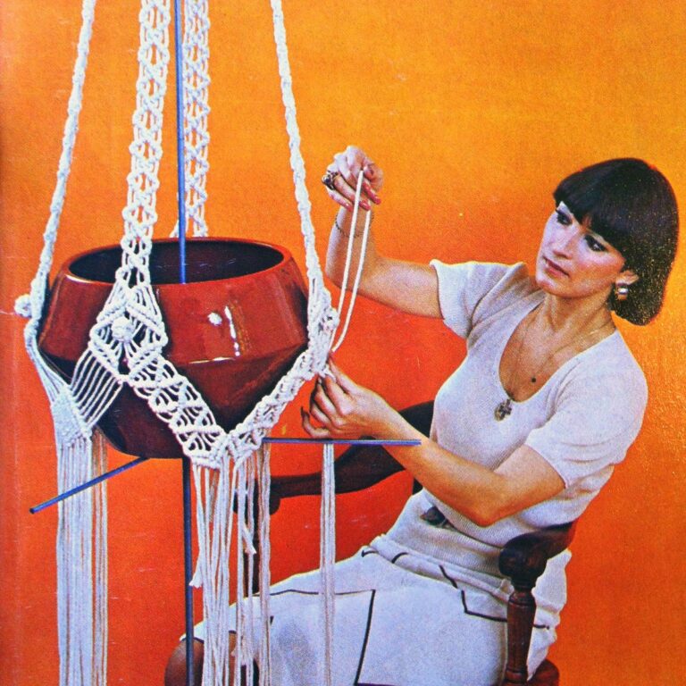 A Brief History of Macramé - Tatter