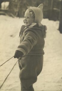 The Green Lady in the Blue Library - Tatter